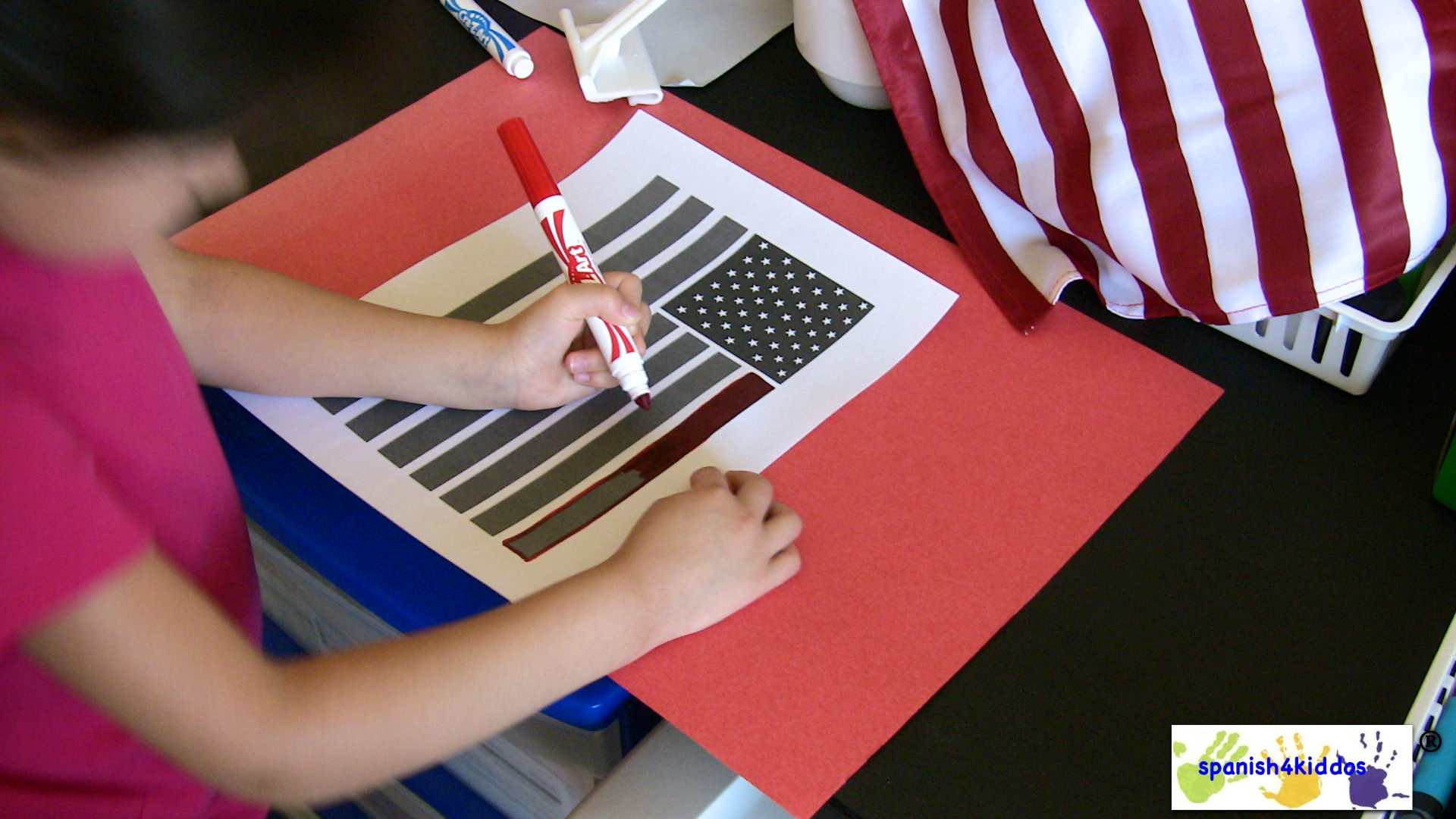 Memorial Day easy and fun craft for children • Spanish4Kiddos
